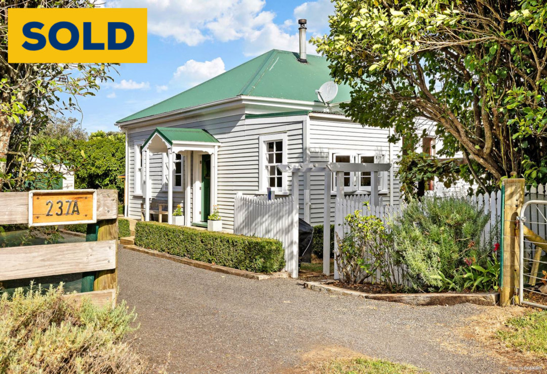 Listings - Luke & Jason Barfoot